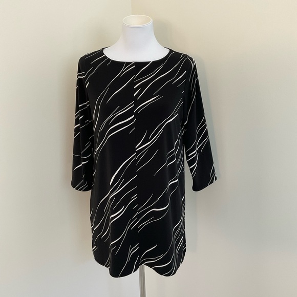 Alfani | Tops | Alfani Black And White Abstract Tunic Top | Poshmark